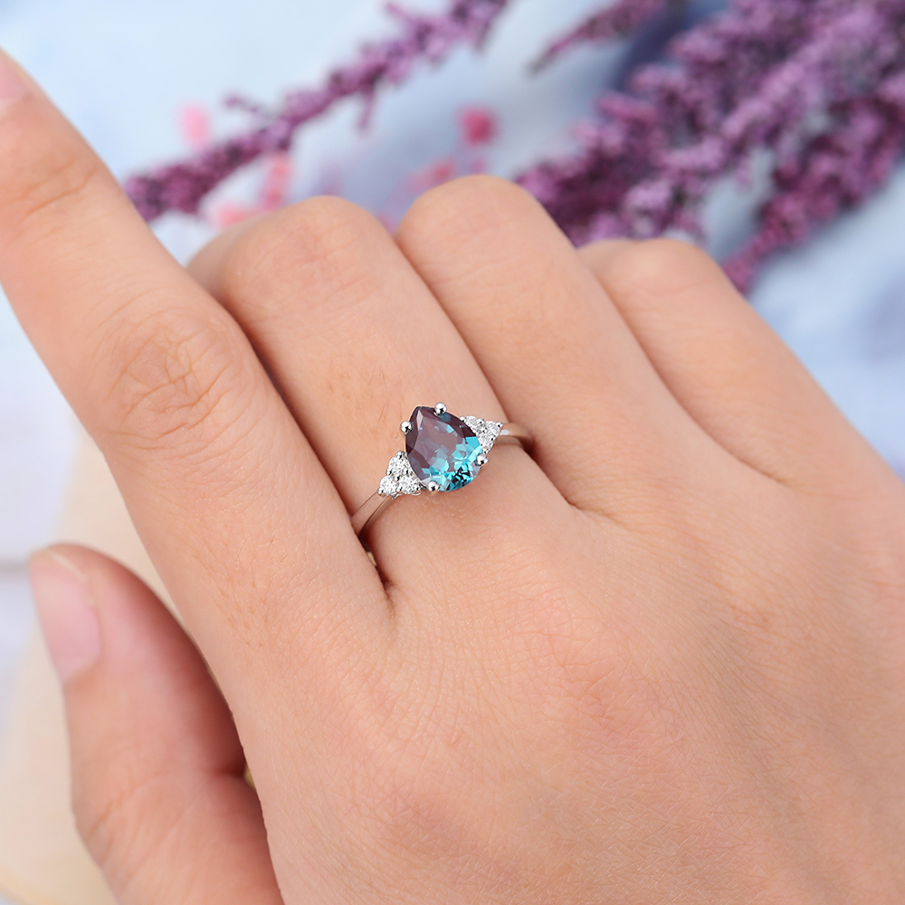 Pear Shaped Alexandrite Engagement Ring Vintage White Gold - gardensring